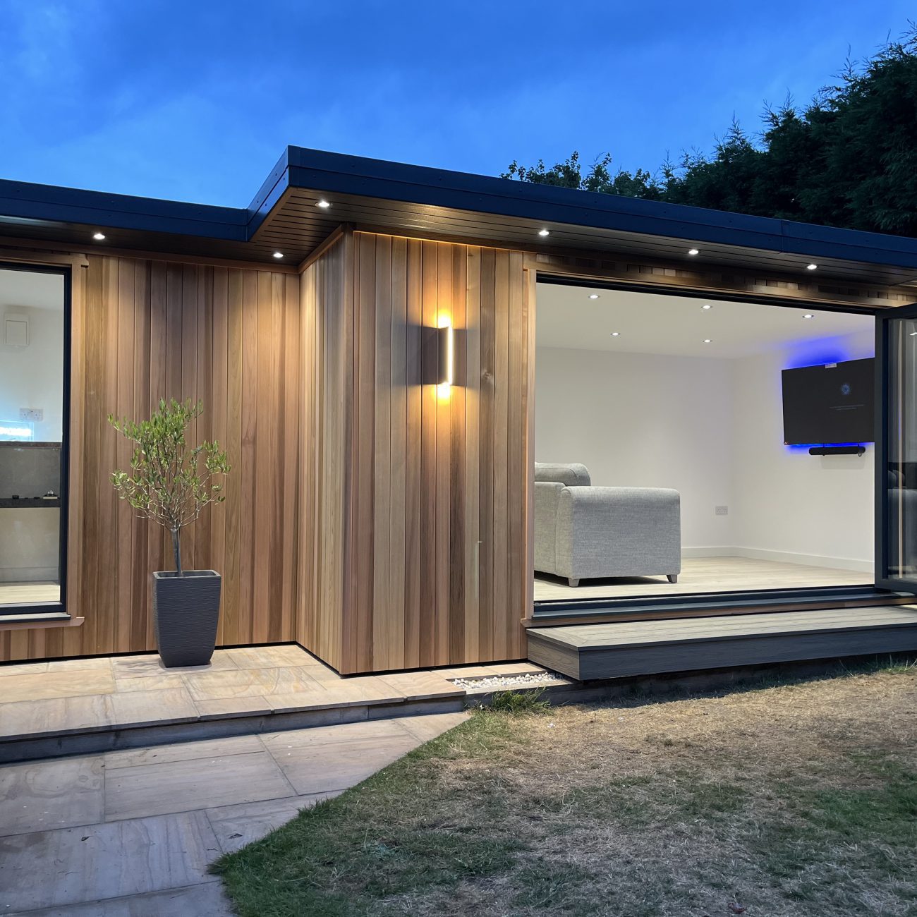 Projects | Rainworth Garden Buildings